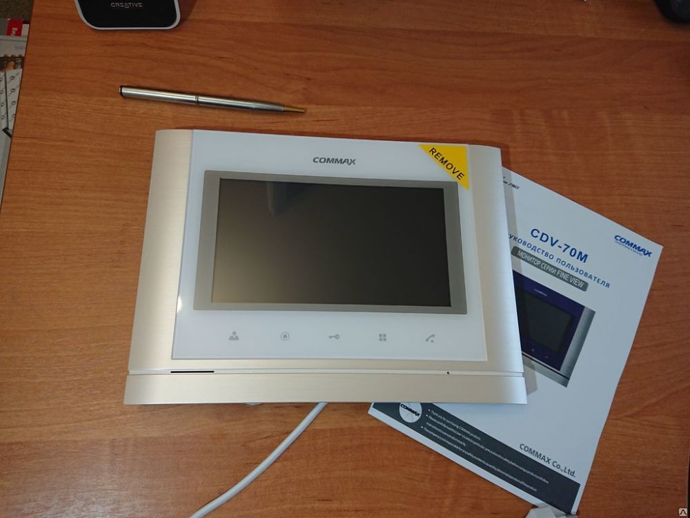 CDV-70M Metallo Commax Цветной монитор видеодомофона белый, цена в Красноярске от компании КОДАС